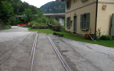 Montagne luminose: La vecchia ferrovia Pontebbana - Ciclovia Alpe Adria