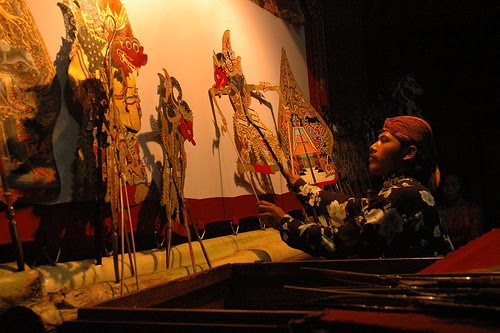EXPLORE INDONESIA: WAYANG KULIT The Classic Art From JAWA