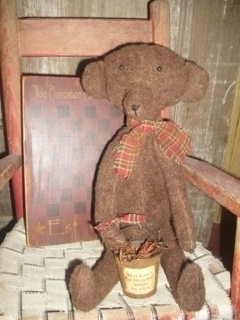 Starr Mountain Primitives: 15" Primitive Bear