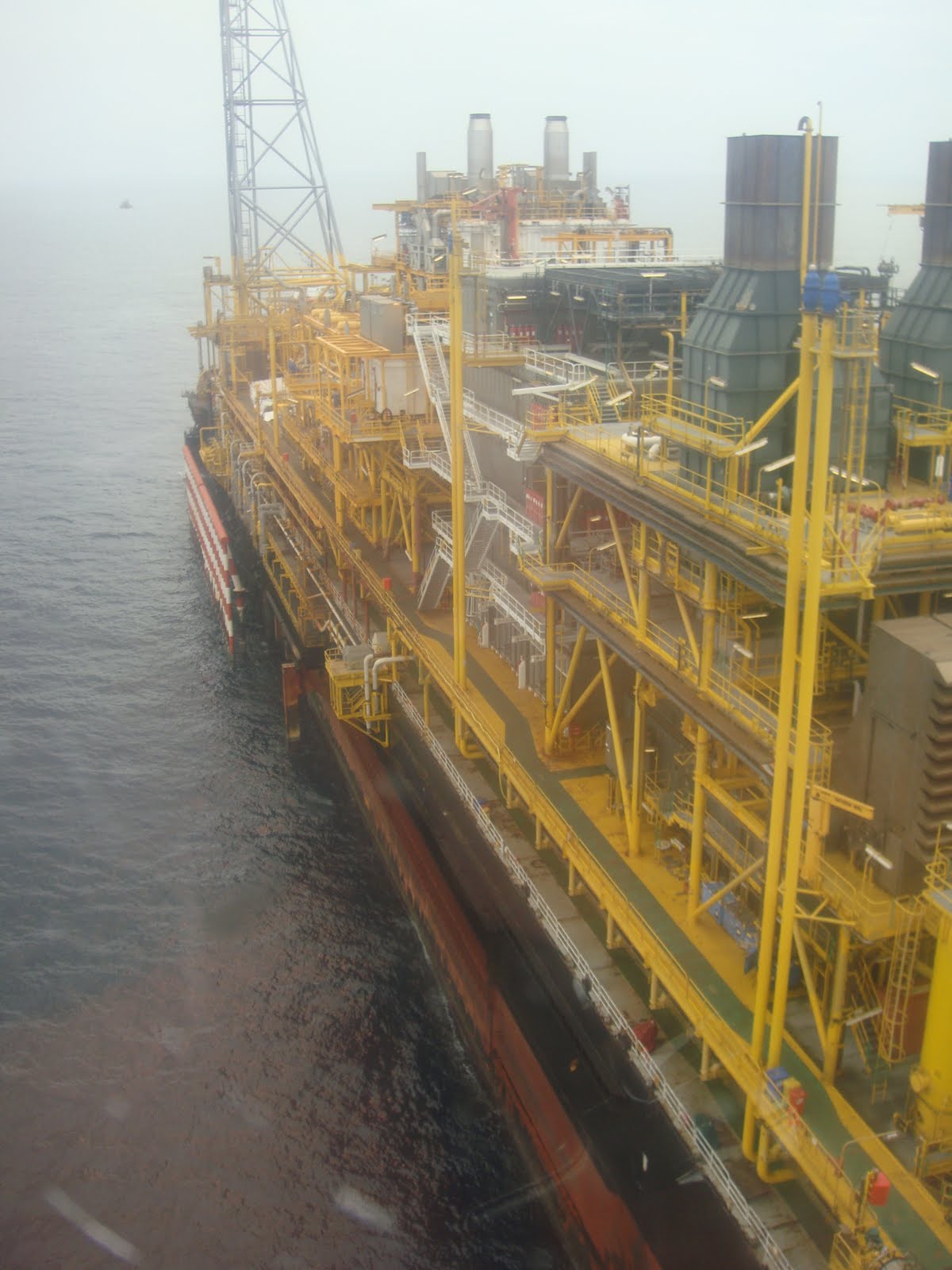 L'Odyssée Congolaise: FPSO Girassol (06/08)