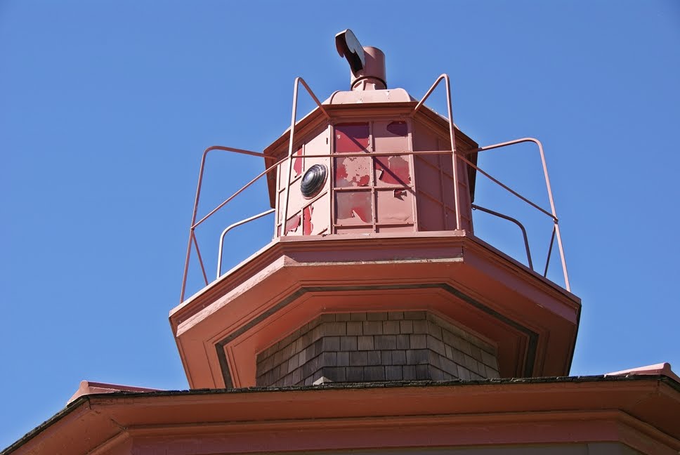Neal's Lighthouse Blog: Queen's Wharf Lighthouse, Toronto, Ontario