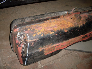 Thunderroad Super 7: Fuel tank - Triumph Spitfire