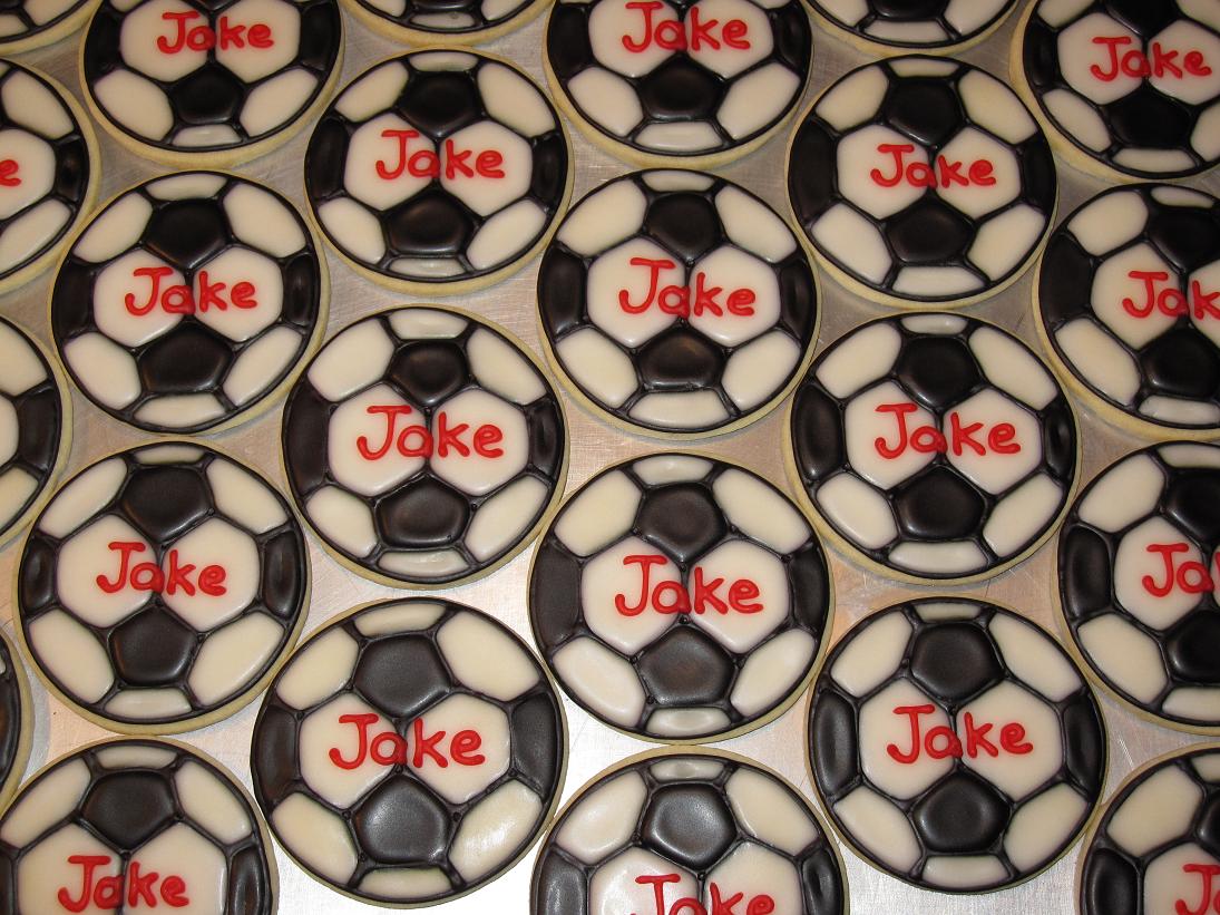 Doodlebug Cookies: Soccer Ball Cookie's for Jake's Bar Mitzvah!!