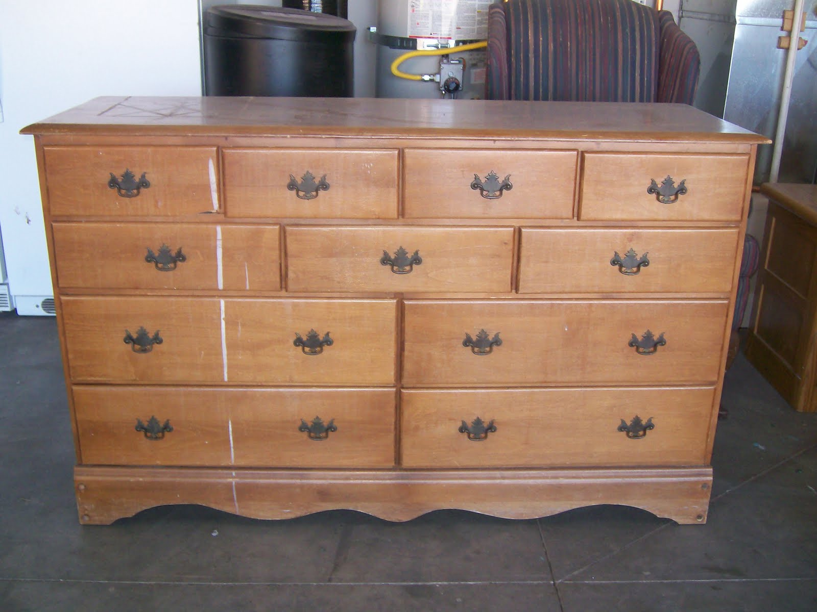 Doubletake Decor: Large 11 drawer dresser