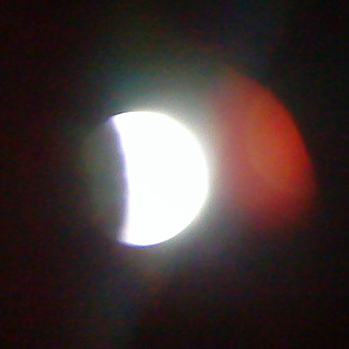 Astroblog: Watching the Total Lunar Eclipse of 8 October, 2014.
