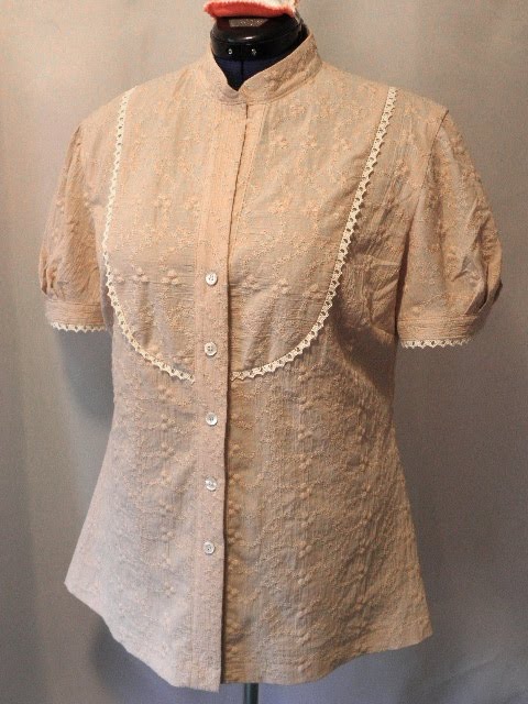 Simplicity Misses shirts in two lengths 3684 pattern review by WizardGir1