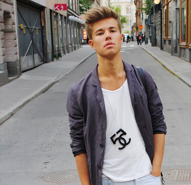 Introducing..........Andreas Wijk!