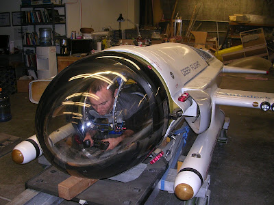 SV Pisces: Deep Flight Challenger!