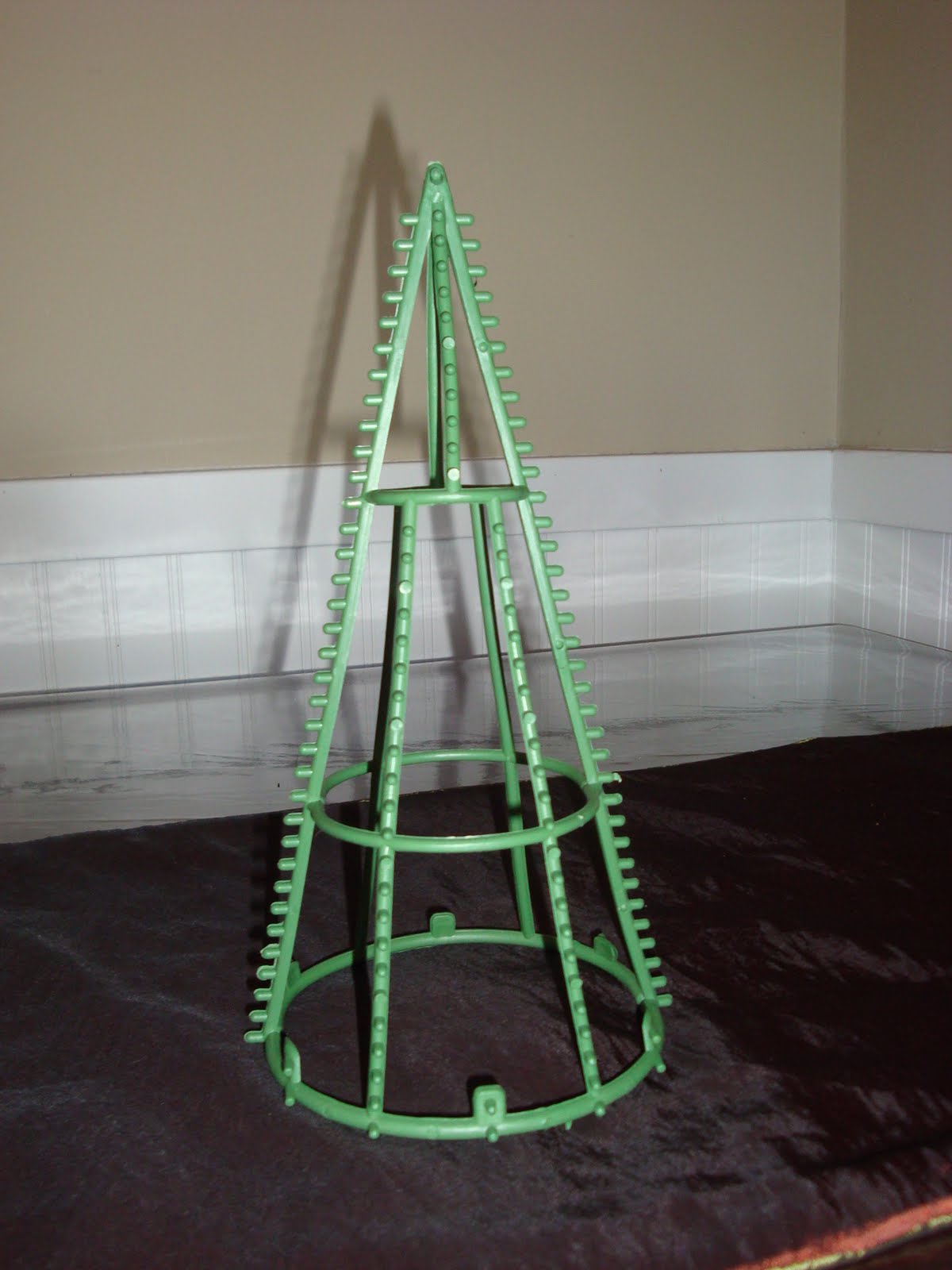 Hott Glue: Rag Tree Tutorial