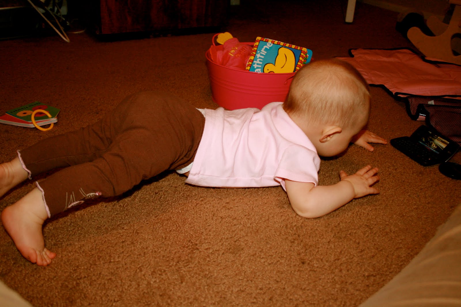 Luke, Niki, and Baby Claire: Smiles, poopy messes, and crawling!!