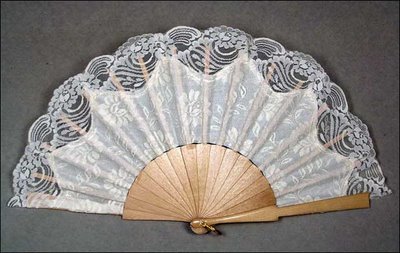 Moda para virtuosas: leques