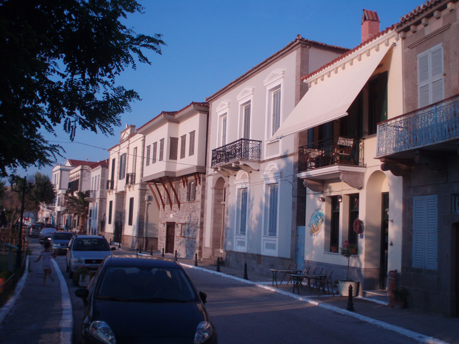 Μετά το κύμα το άρωμα...: ΛΗΜΝΟΣ - ΘΑΝΟΣ