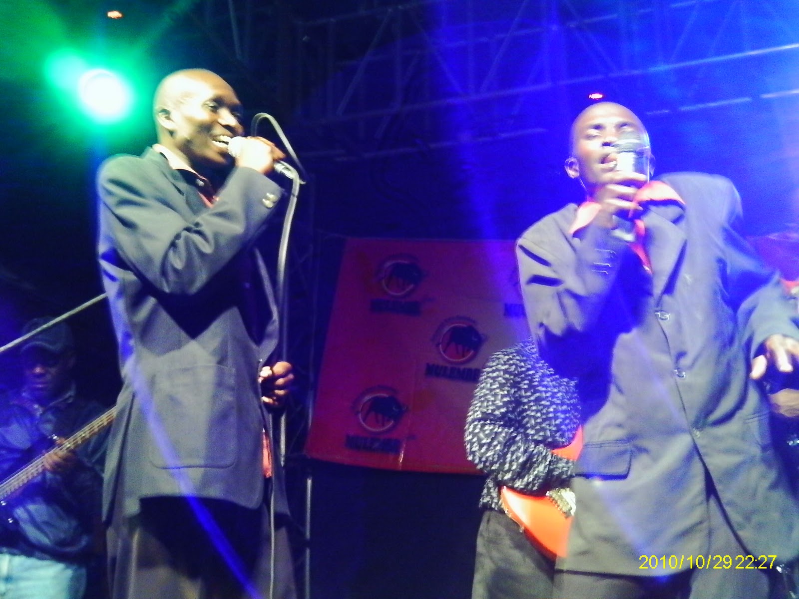 INFO ON THE GO!!!!: MULEMBE NIGHT!!!!! EEH ABALUHYA BANJE!!