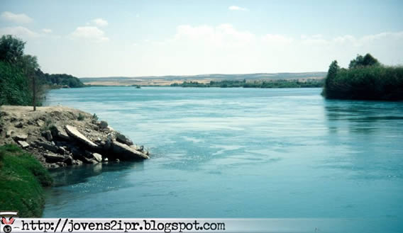 2ªIPR: Imagem: Rio Eufrates