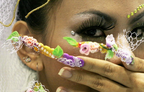 my hiding spot: Extreme nails artwork