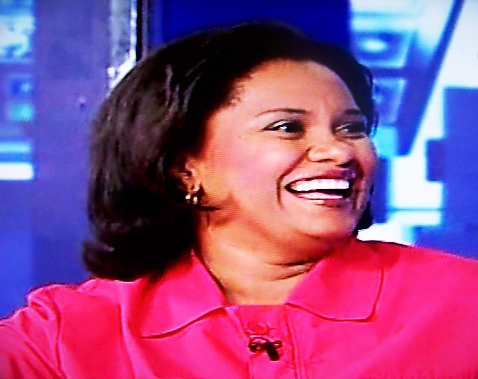 TV with Thinus: BREAKING. 3Talk with Noeleen's 7th anniversary: 7 looks ...