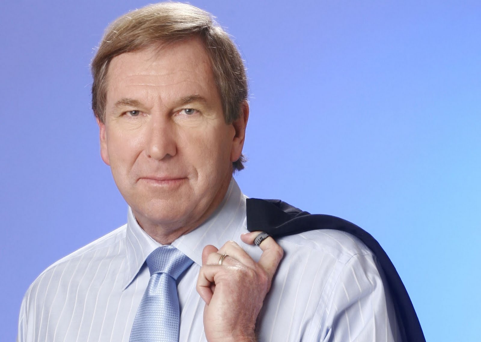 TV with Thinus: INTERVIEW. Derek Watt's on Carte Blanche turning 22 ...