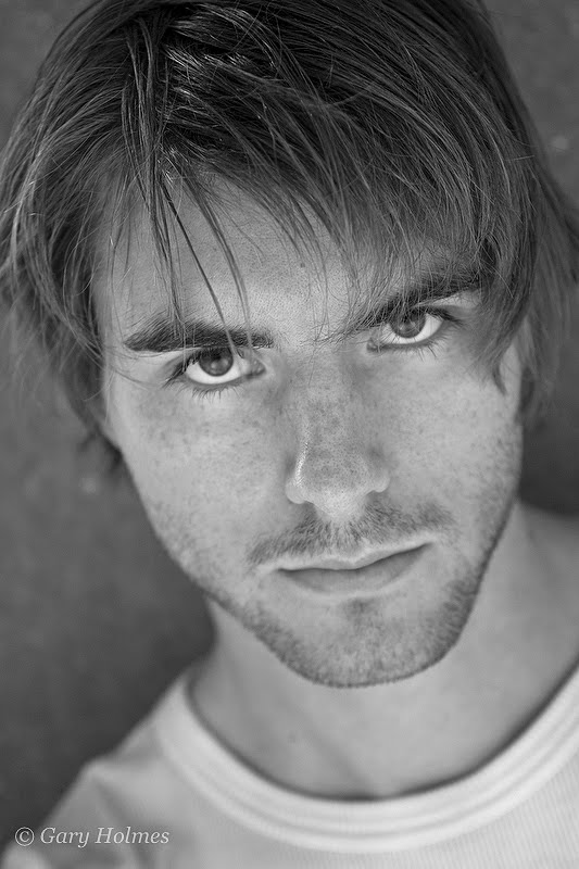 Los Ojos del Espectador: Christian Howard gallery 1