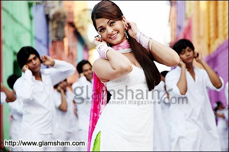 Los Ojos del Espectador: Action Replay proximo estreno de bollywood