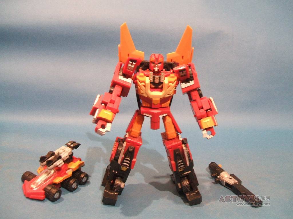 Blog de Transformers de mdverde: Más imágenes de FansProject Protector