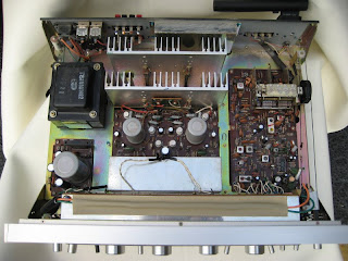 The Stereo Club: The KLH 51 Receiver