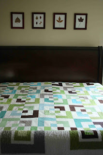 crazy mom quilts: bento box quilt top