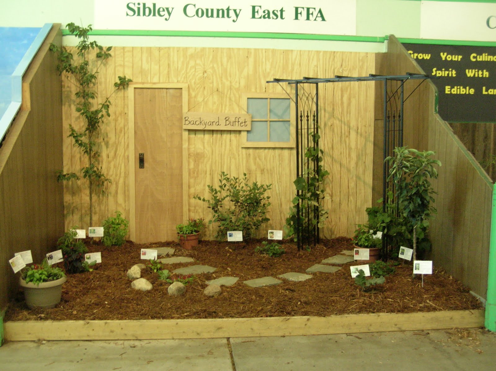 Sibley East Ag Program & FFA Chapter: State Fair Landscape Booth