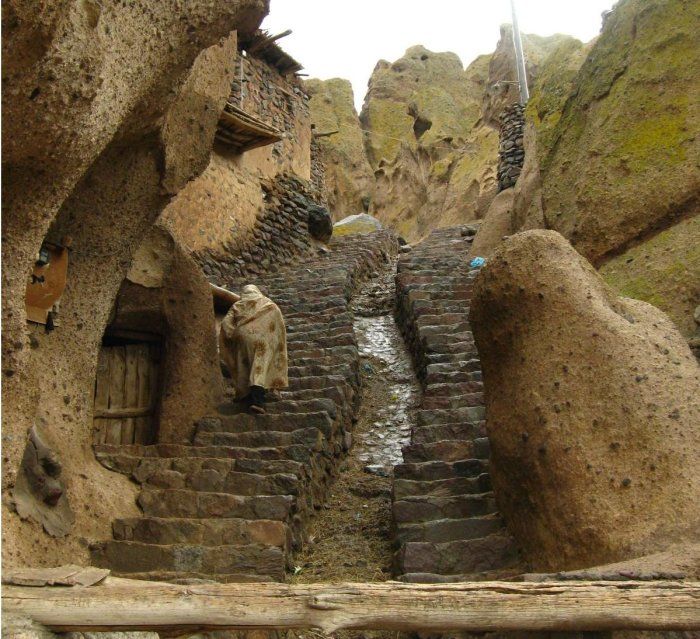 Fresh Pics: Strange village in Afghanistan