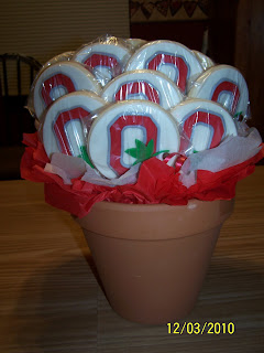 Edee's Custom Cakes: Ohio State Cookies