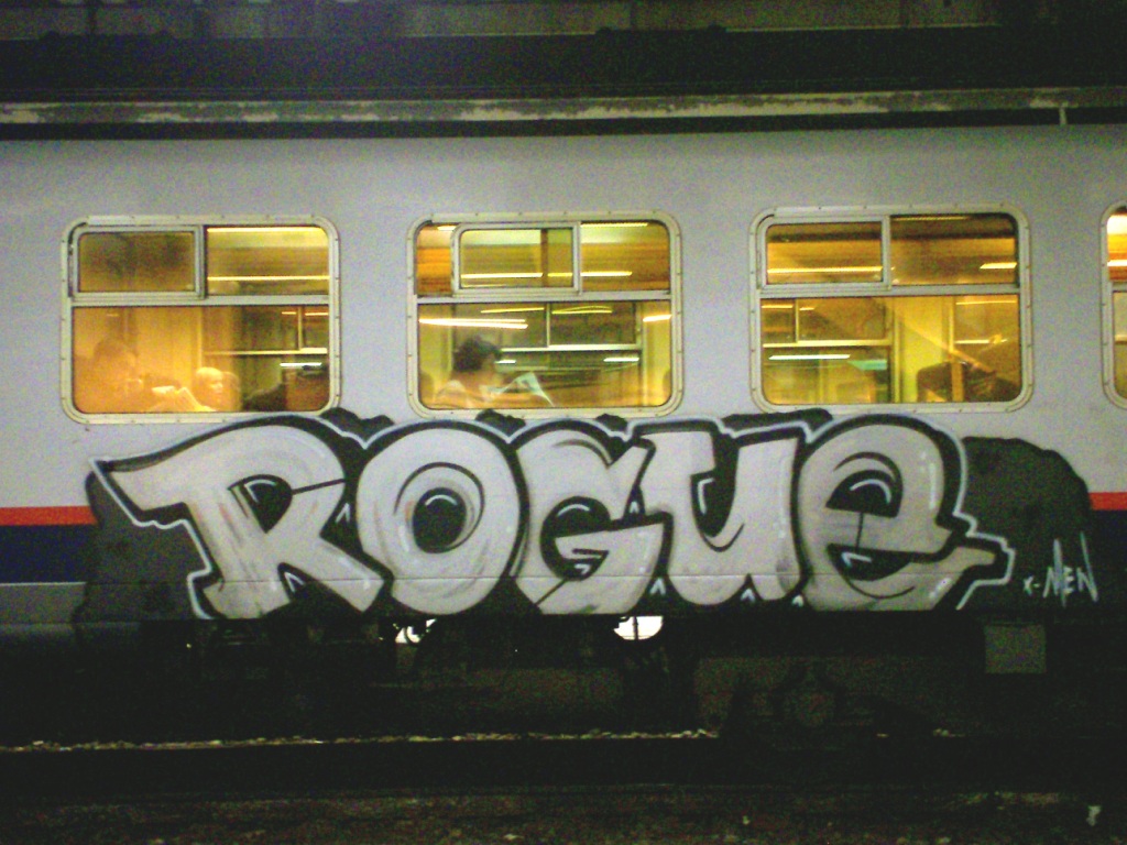 Graffiti Pics: ROGUE