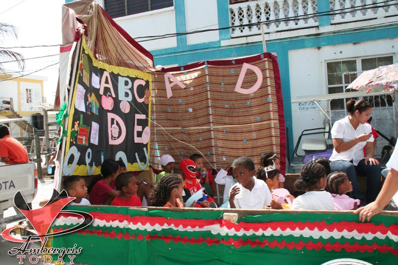 Schools Parade on Intl' Literacy Day - Ambergris Caye Belize Message Board