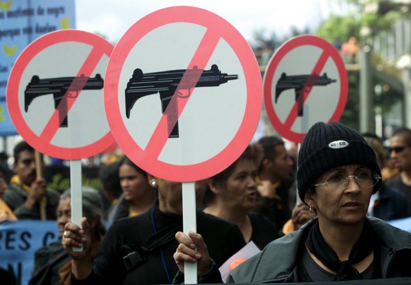 Género con Clase: El pacifismo femenino silenciado en Colombia