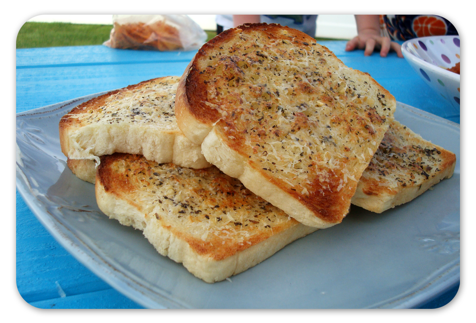 Rookie Cookie: Spaghetti with Roasted Vegetable Sauce