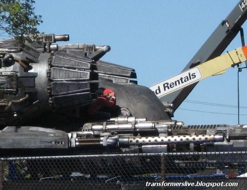 Transformers Live Action Movie Blog (TFLAMB): TF3 Detroit: Bay's Big Guns