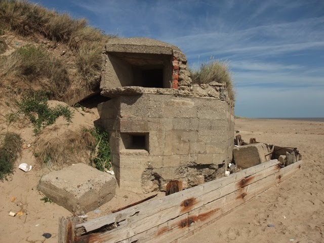WW1 and WW2 Defences - Suffolk and beyond: Kilnsea and Spurn Point - part 2
