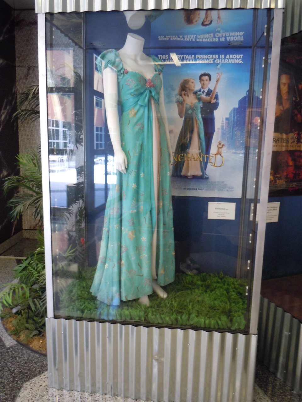 Giselle's curtain dress worn by Amy Adams in Enchanted... | Hollywood ...