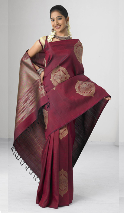 Nellai credits: Samudrika Pattu in pothys