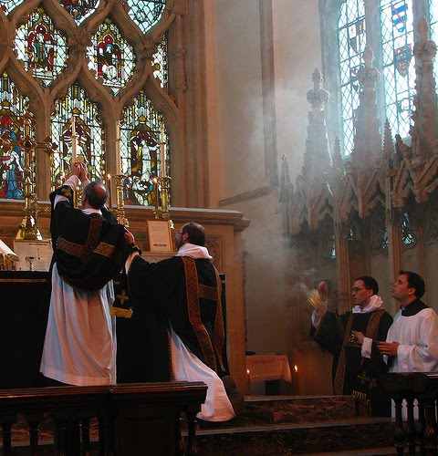 A Catholic Life: Having a Requiem Mass for a Deceased Pontiff