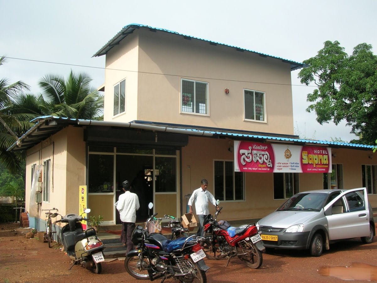 Journeys across Karnataka: Sri Lakshminarayana Mahamaya Temple, Ankola