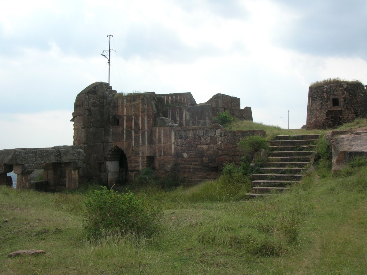 Journeys across Karnataka: Gajendragad Fort