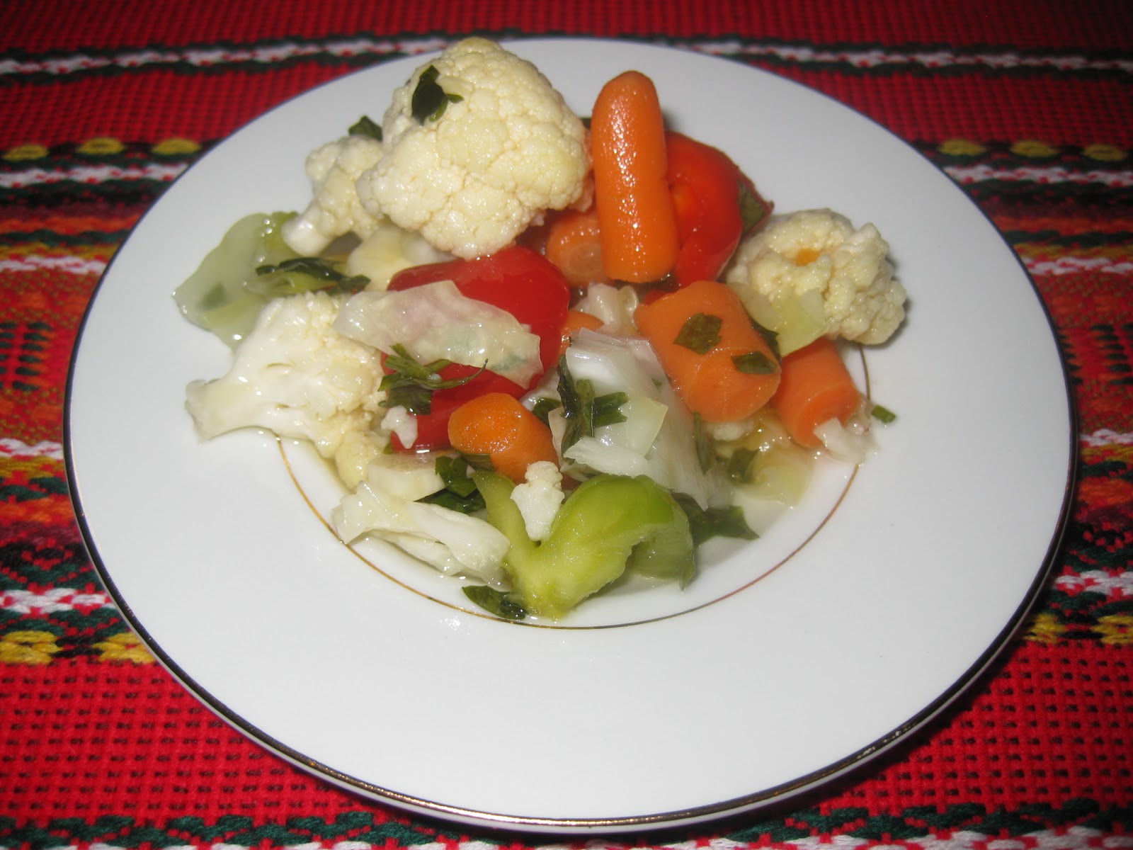 Adventures in Cookery: Pickled Vegetables - "Trushia"