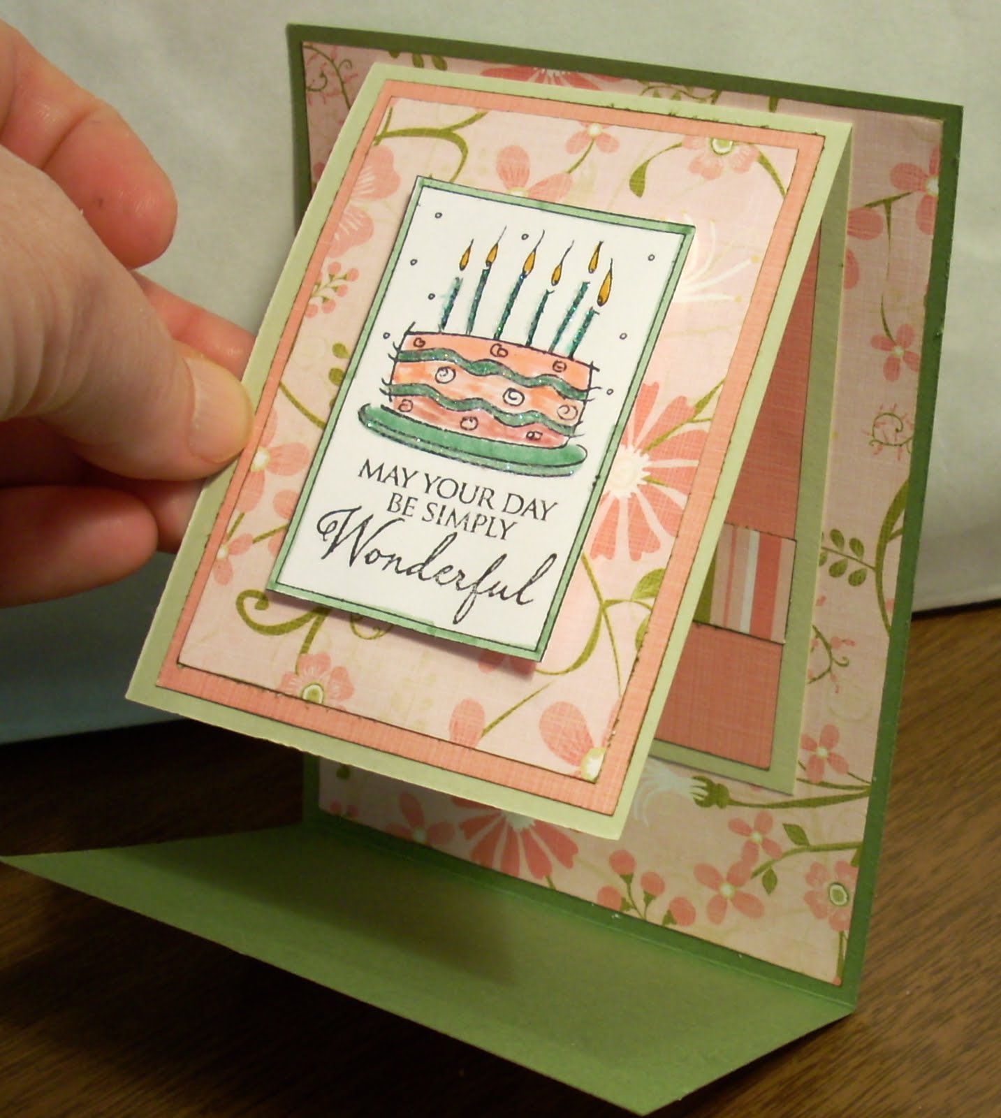 PaperArts Cafe: Technique Tuesday - Unique Opening Card (Joy-Fold Card)