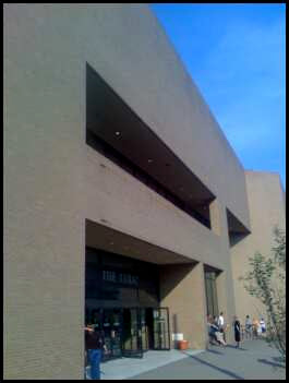 Lyric opera house parking garage - acalava