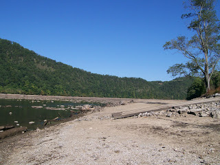Paddling the Little Tennessee River: Low Water on Chilhowee Lake