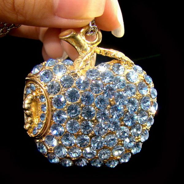 Beautiful USB Jewelry