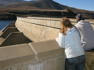 Explore. Dream. Discover.: Katse Dam Tour