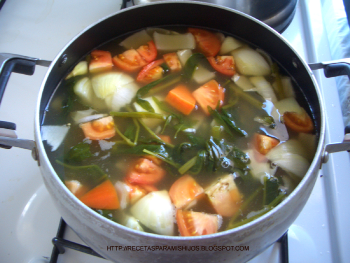Recetario Spanglish para mis hijos: Sopa de ong choy y otros vegetales ...
