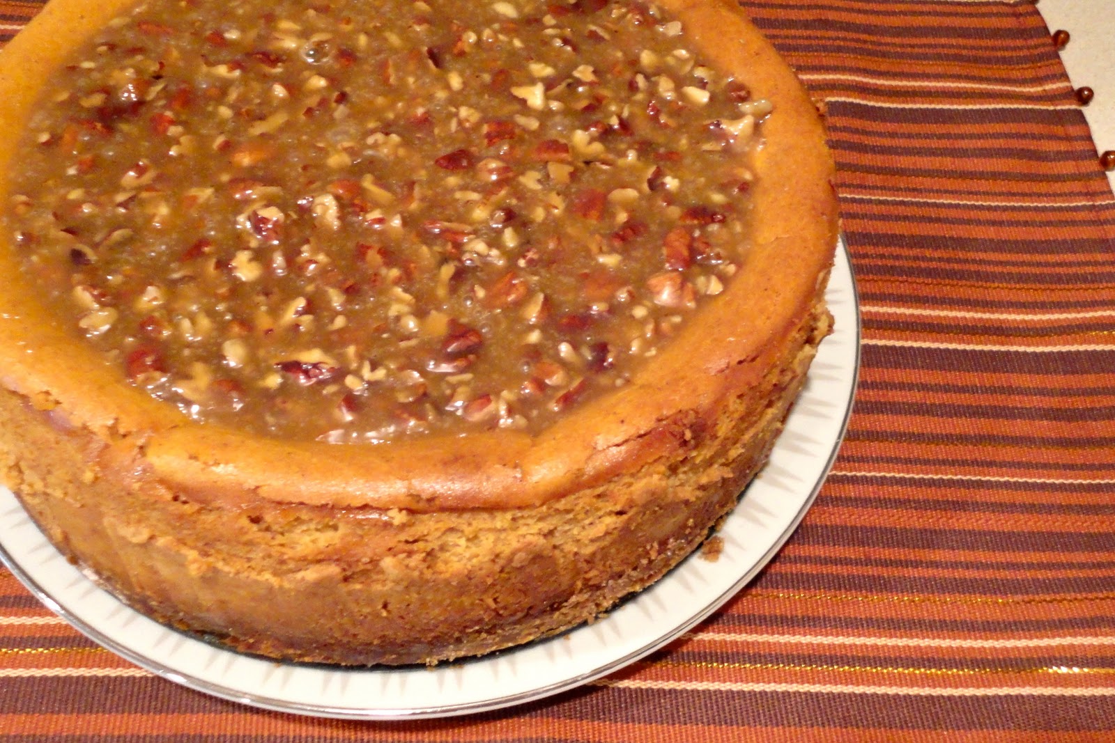 Amber's Recipes: Maple Pecan Cheesecake