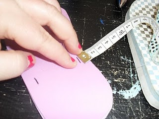 One Craftalicous Momma: Flip Flops From Scratch