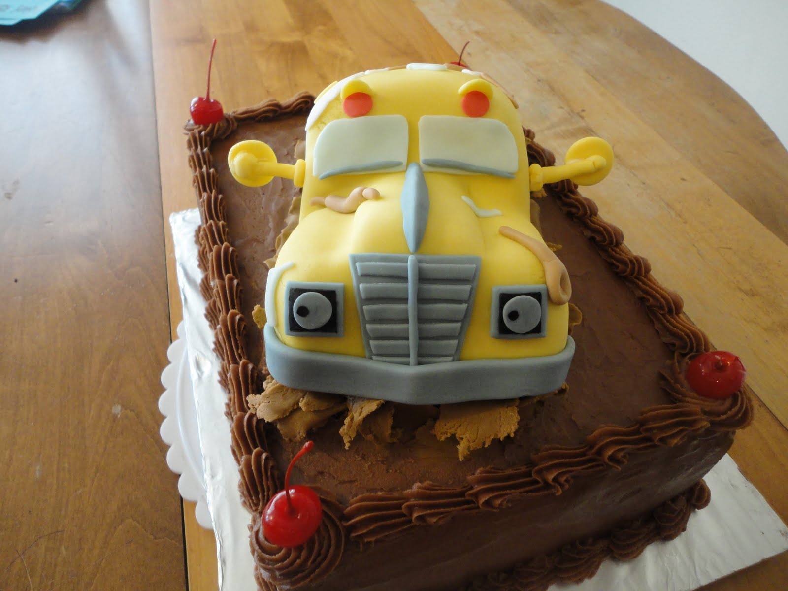Sugarcoma Cakes: Magic School Bus